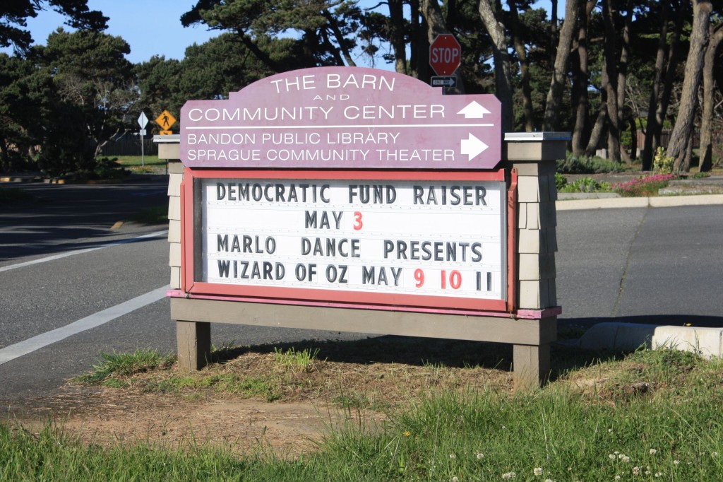 community center sign - The Bandon Guide